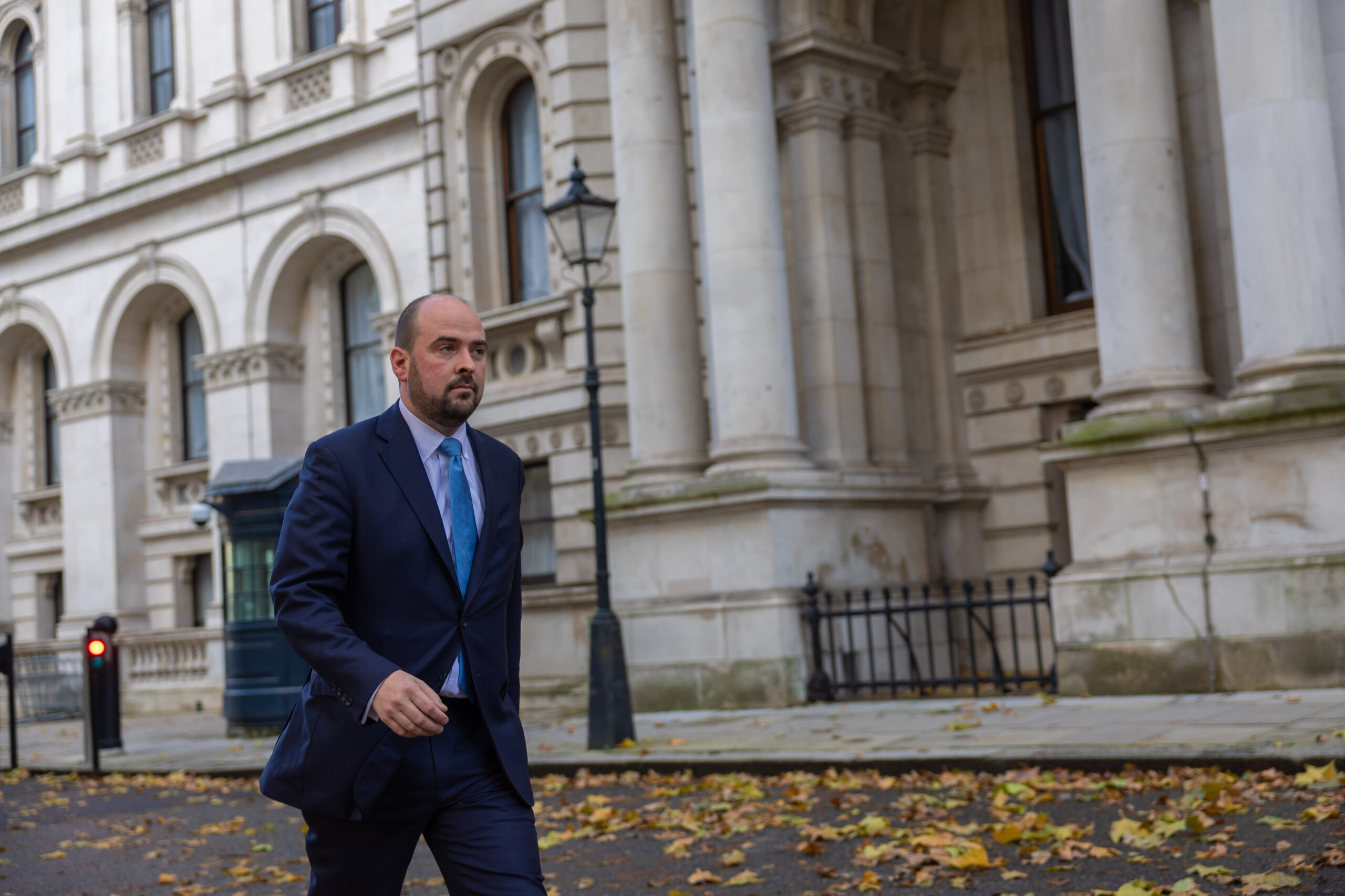 Holden announces the return of party membership cards - and unveils the ...